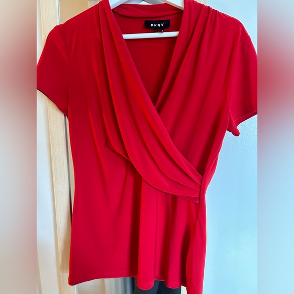 Dkny | Tops | Dkny Womens Short Sleeve Side Ruched Top | Poshmark